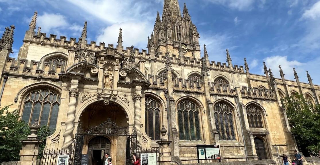 Oxford’s Graduate Colleges Gather for Inaugural Carol Service by ...